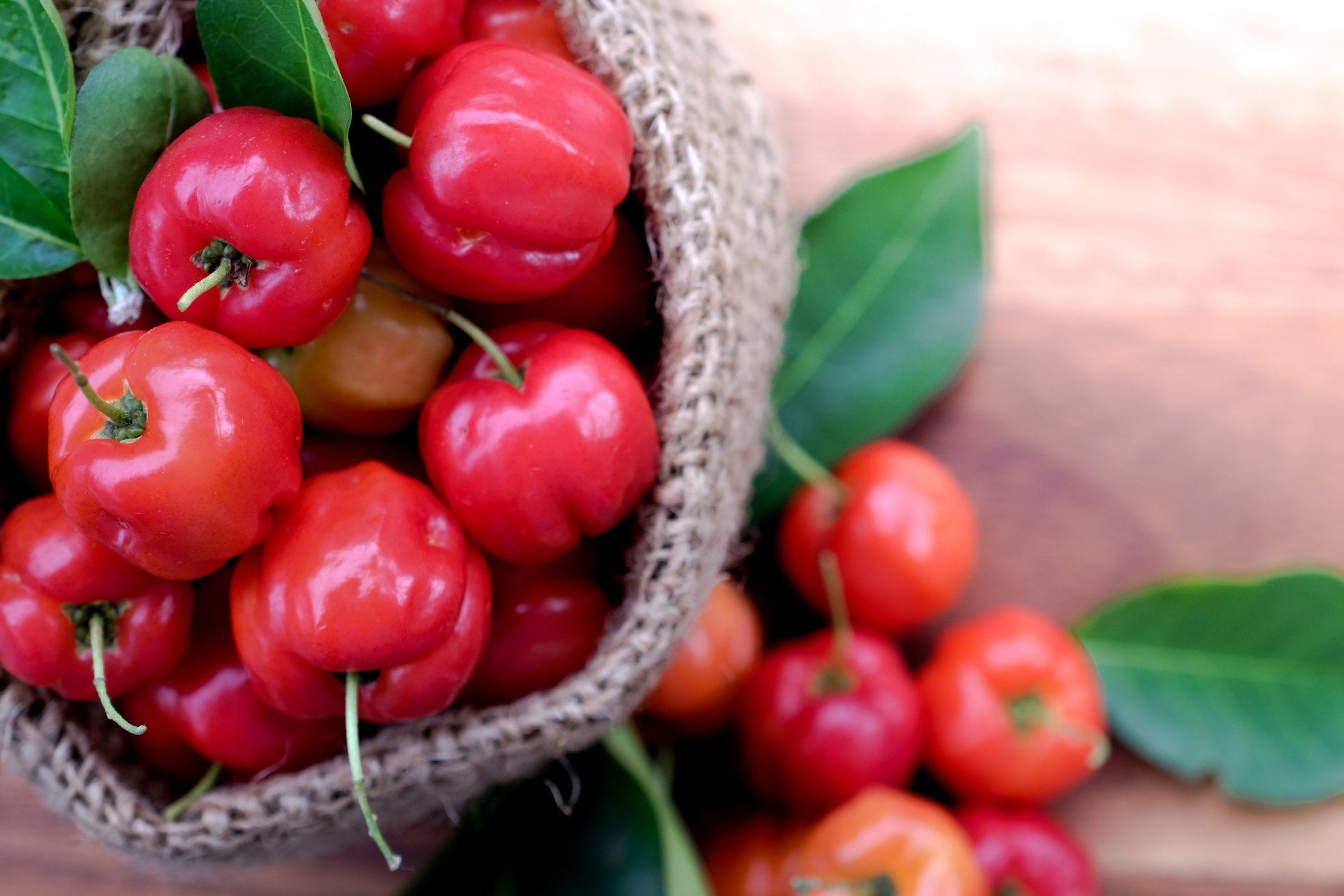 What Are Acerola’s Benefits? – NATURELO Premium Supplements